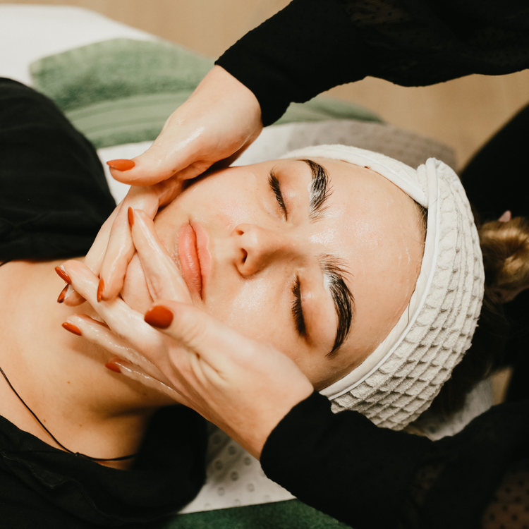 Sunshine Coast Skin Therapy & Facials | MD Cosmetics & Skin – MD ...